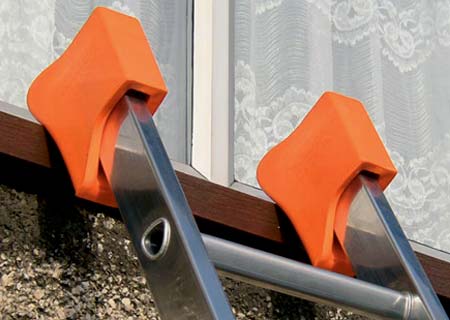 Streamline Original Foam Ladder Mitts Z0900 – Ashbys Cleaning Equipment